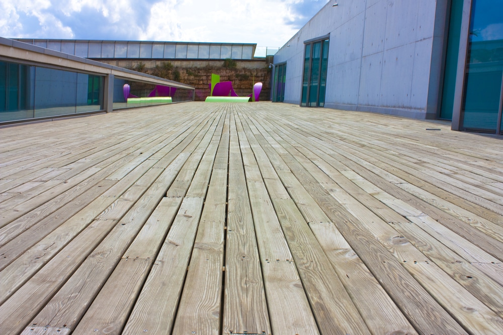 New Orleans Commercial Outdoor Decks | Big Easy Fences
